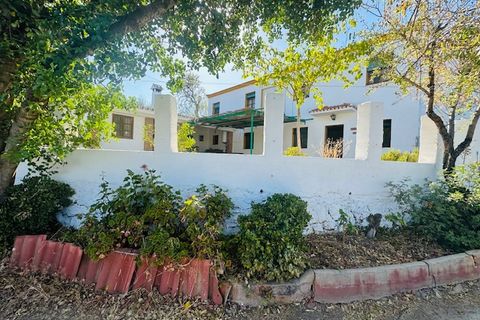 Country house for sale in Comares, Malaga - €250,000 | Ref: ID4246 | Kyero