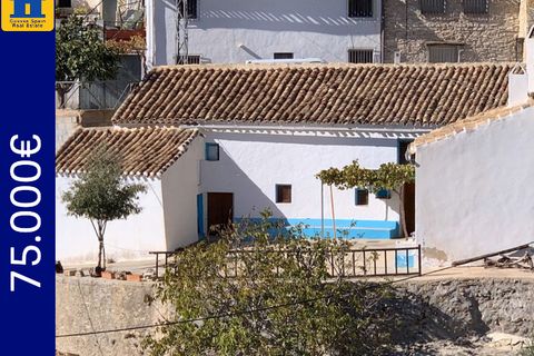 Country house for sale in Huescar, Granada - €75,000 | Ref: cs2176 | Kyero