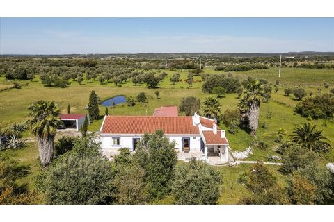 Country house for sale in Redondo, Evora - € 270,000 | Ref: ED051 | Kyero