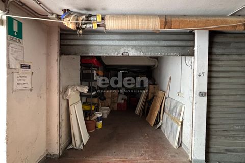 Garage for sale in Modena, Modena - €15,000 | Ref: MO2236 | Kyero