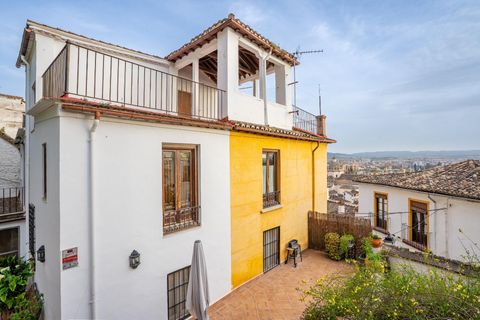 Villa for sale in Granada, Granada - €1,300,000 | Ref: GR3854/8251 | Kyero