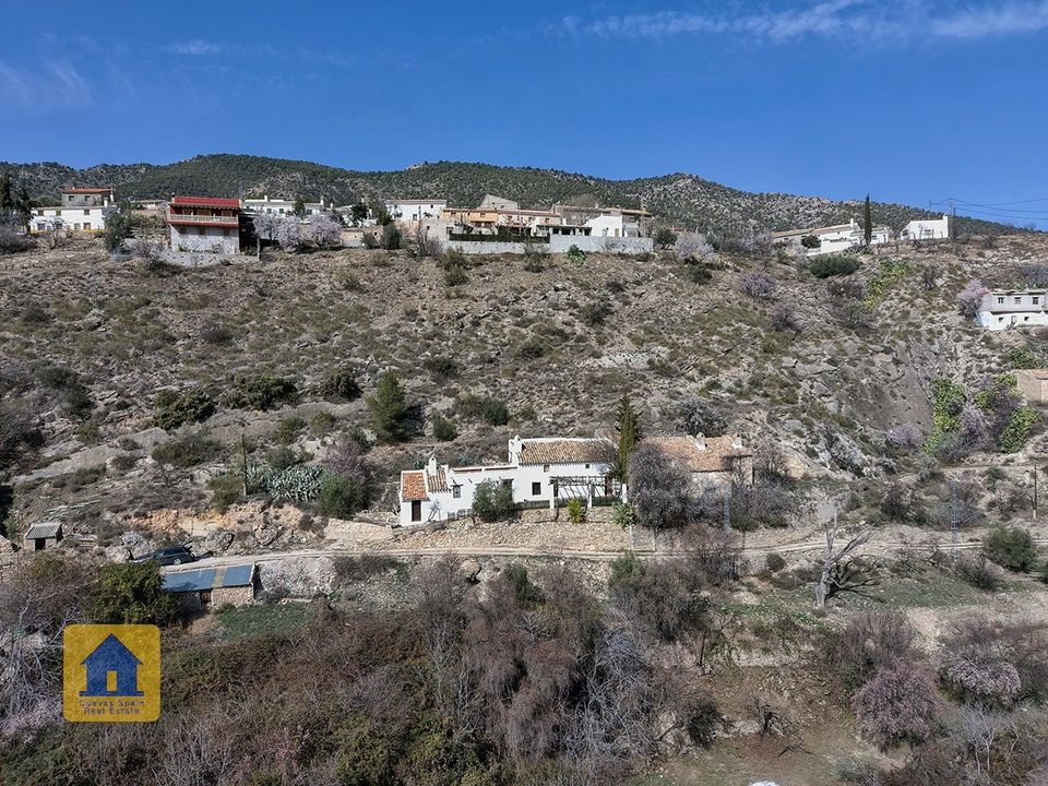 Country house for sale in Huescar, Granada province - € 69,000 | Ref ...