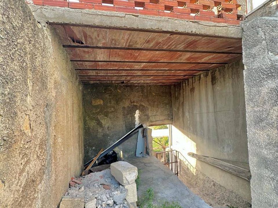 Villa for sale in Chiusa Sclafani, Palermo - € 45,000 | Ref: 15473342 ...