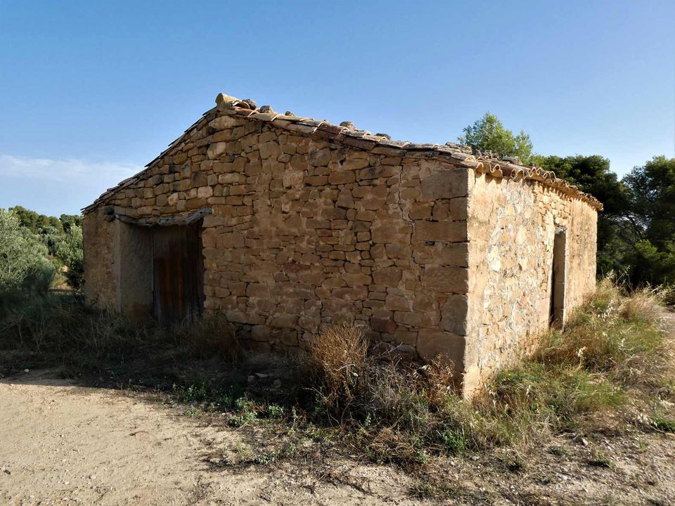 Country house for sale in Maella, Zaragoza province - € 29,500 | Ref ...