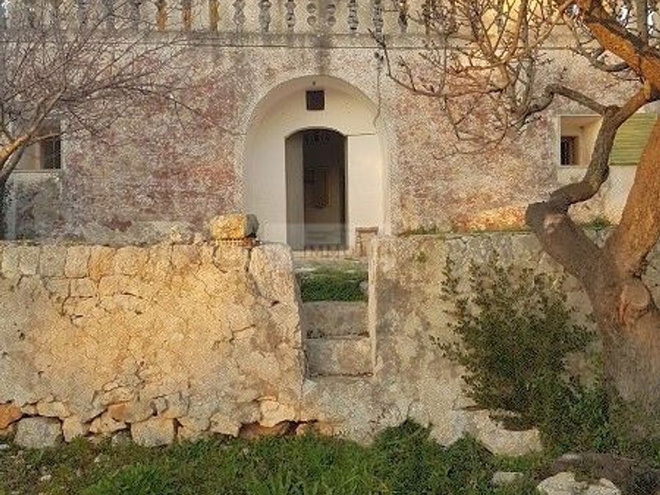 Properties for sale in Italy | Kyero