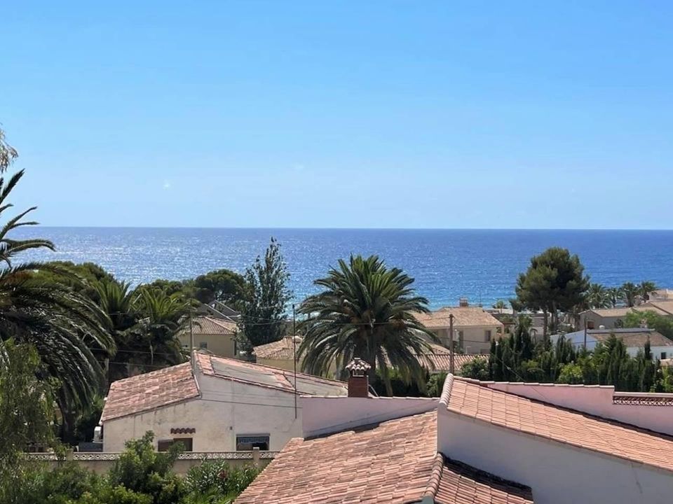 Villa for sale in Calpe, Alicante province - € 2,050,000 | Ref ...