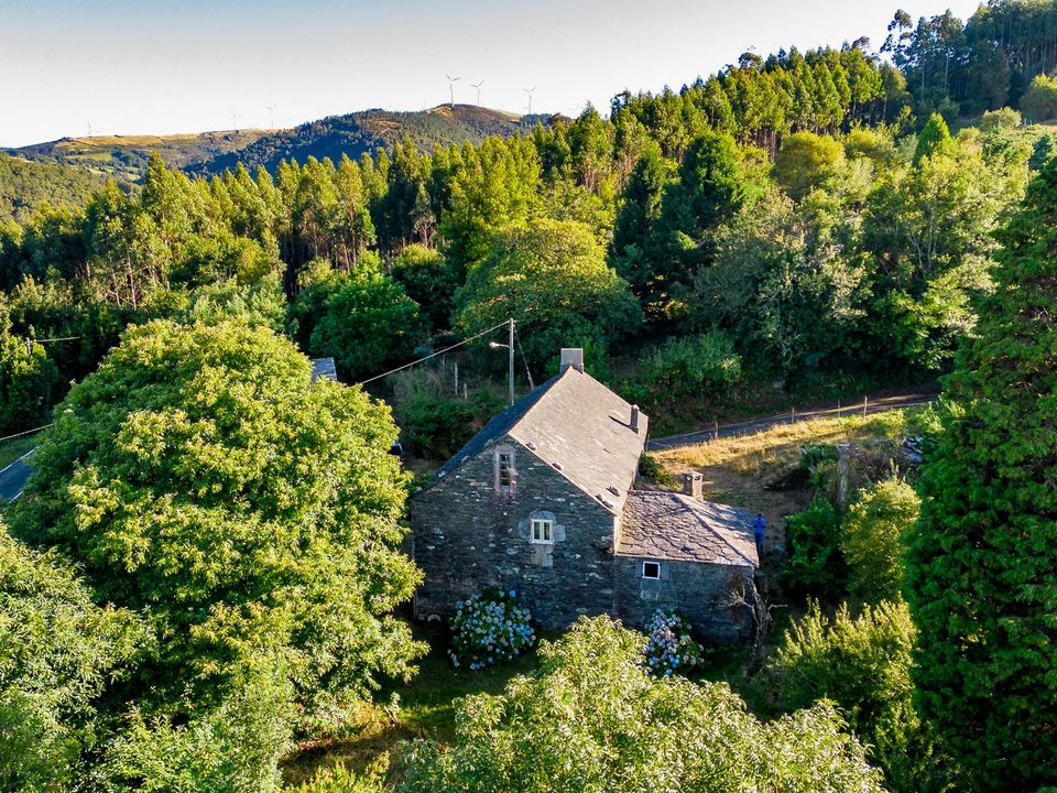 Property for Sale in Galicia - Buy Houses, Villas & More | Kyero