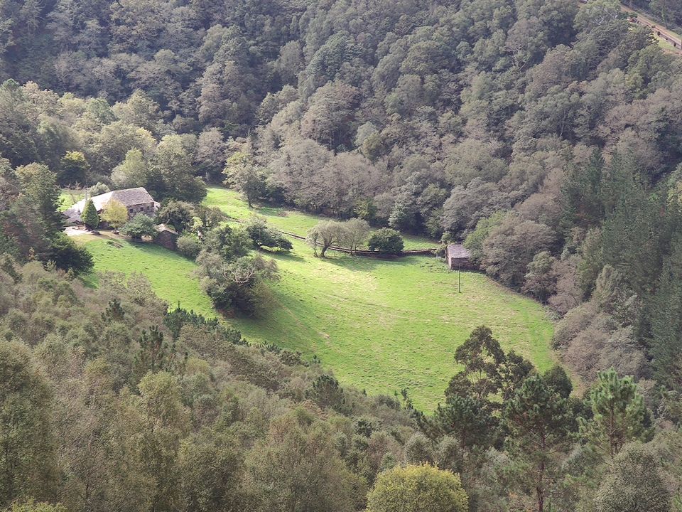 Property for Sale in Galicia - Buy Houses, Villas & More | Kyero