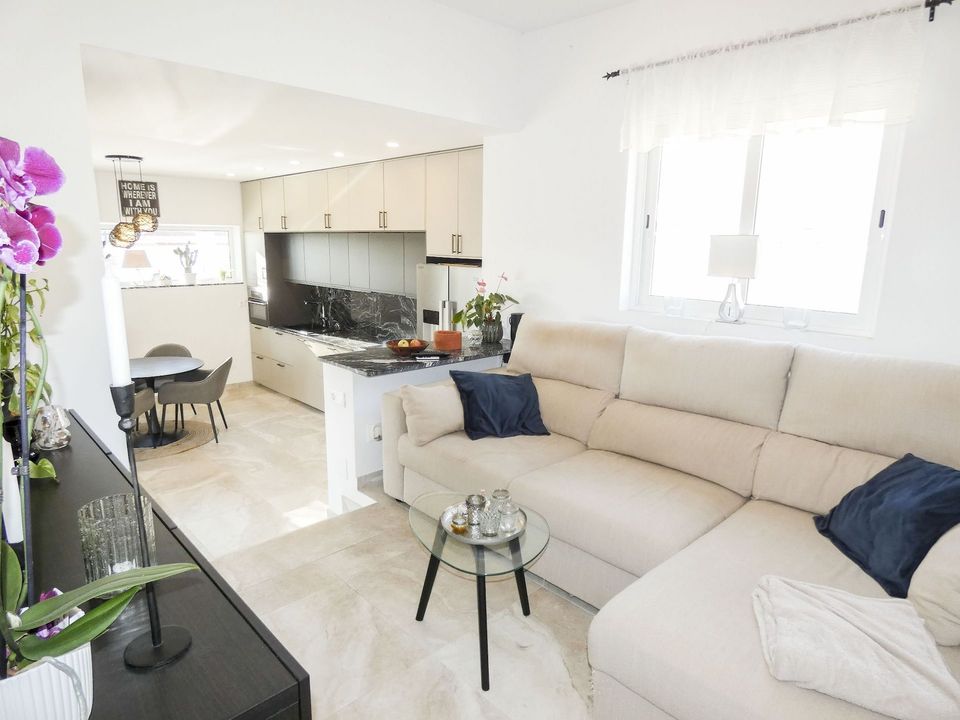 Property for Sale in Alicante - 150,000+ Apartments & Houses | Kyero