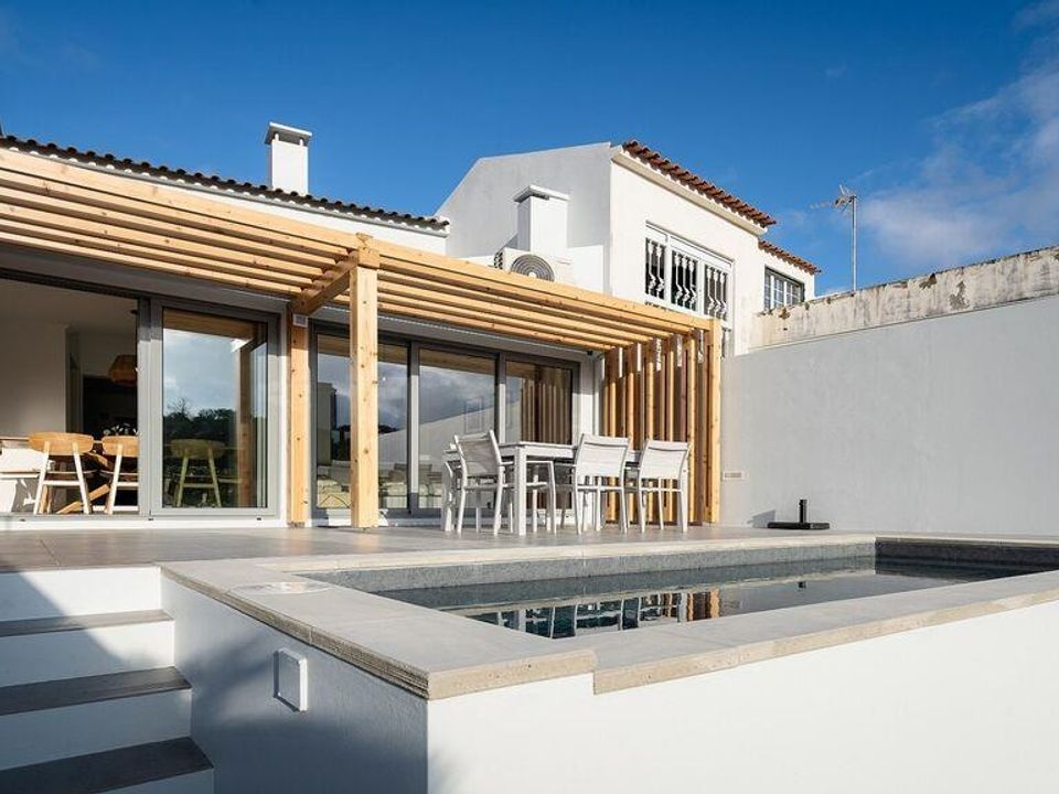 Properties for sale in Ponta Delgada | Kyero