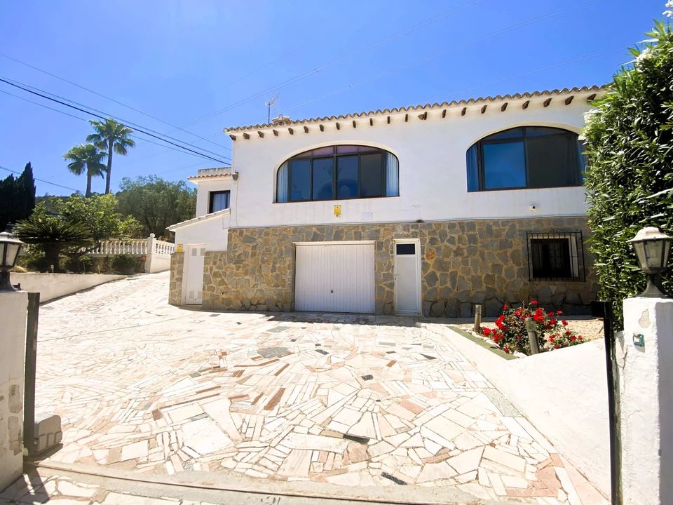 Property for Sale in Alicante - 150,000+ Apartments & Houses | Kyero