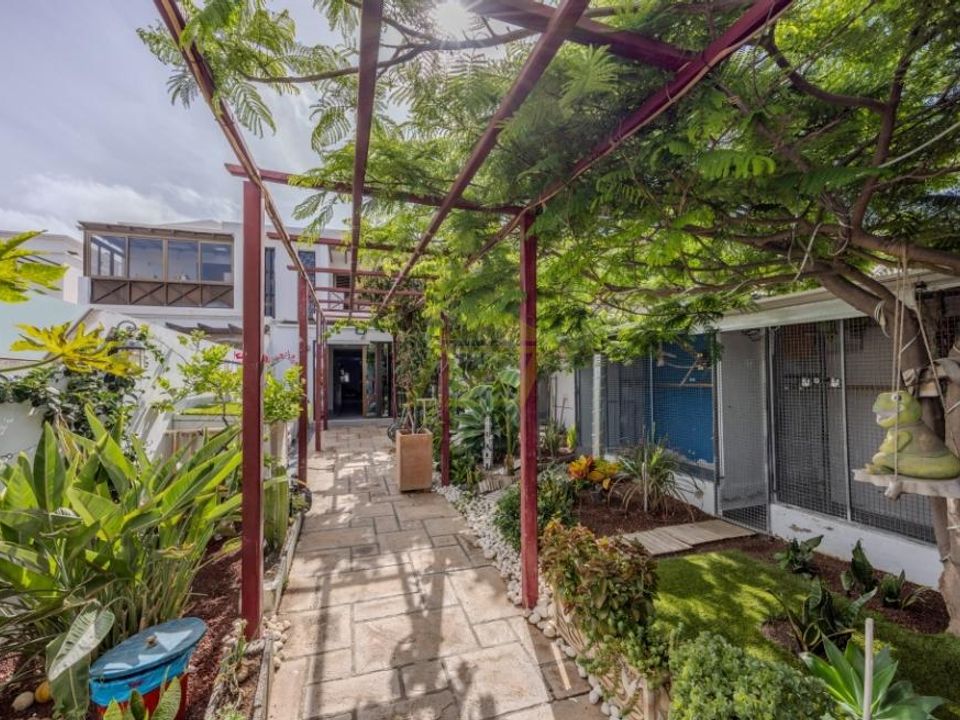 Property for Sale in Costa Teguise - Buy Apartments, Villas & More | Kyero