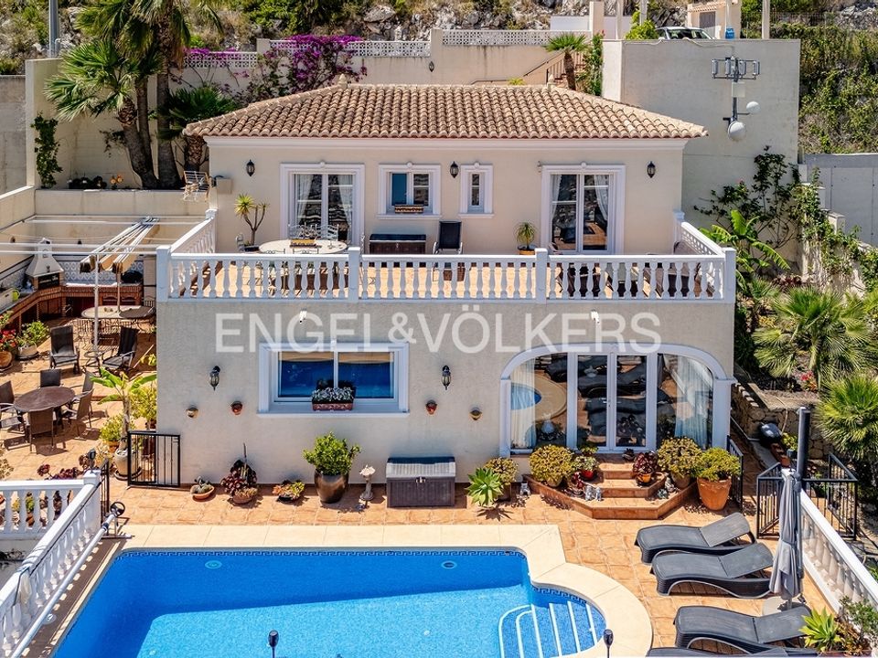 Property for Sale in Calpe - 6,000+ Houses & Villas | Kyero