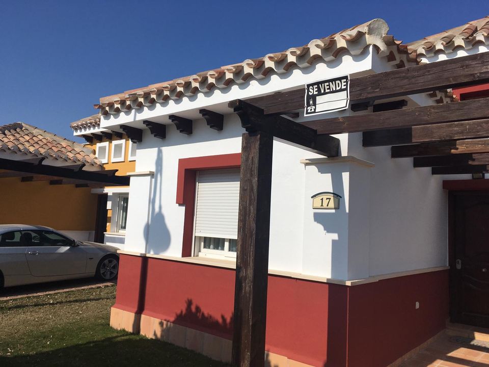 Properties for sale in Mar Menor Golf Resort, Murcia province - Kyero.com