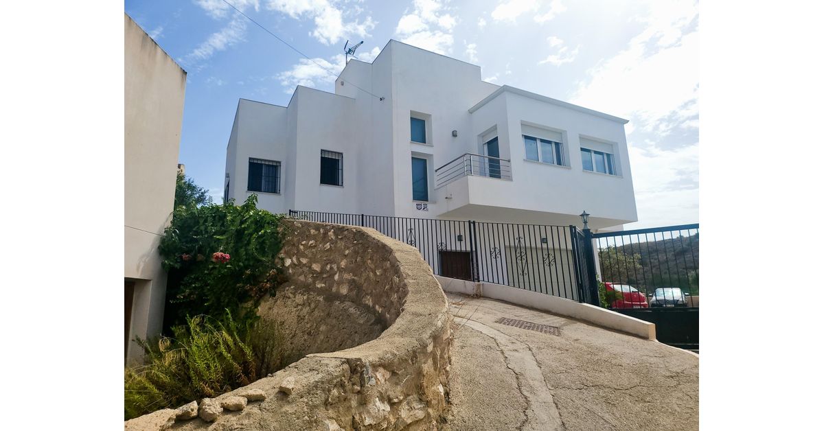 Villa for sale in Mojacar, Almeria province - € 199,900 | Ref: 12946103 ...