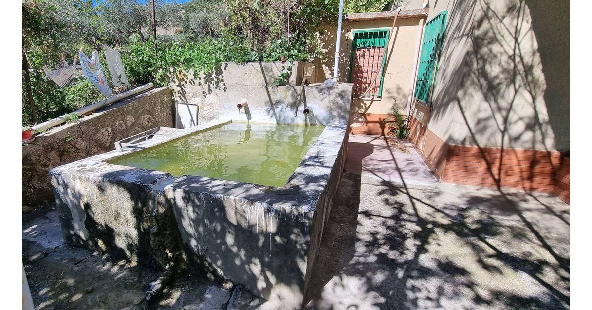 Country house for sale in Giuliana, Palermo - € 97,000 | Ref: 15073092 ...